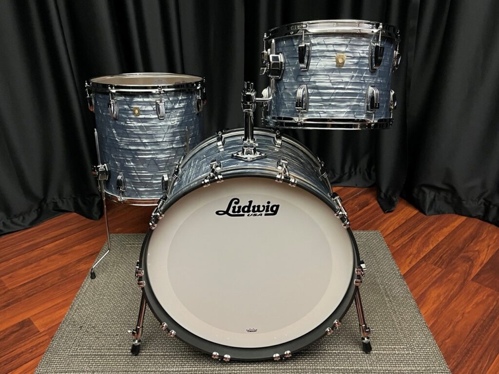 Ludwig Drums Sets USA Classic Maple Sky Blue Pearl Fab 13, 16, 22 Kit ...
